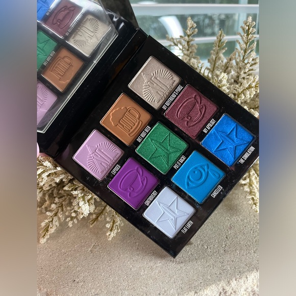 Jeffree Star | Makeup | Jeffree Star Mini Controversy Eyeshadow Palette ...